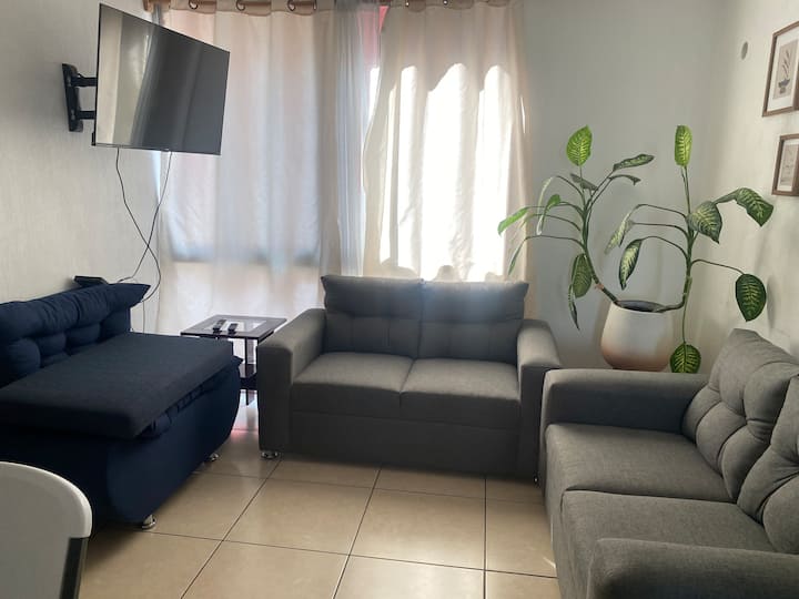 Cómodo Departamento - Tlaquepaque