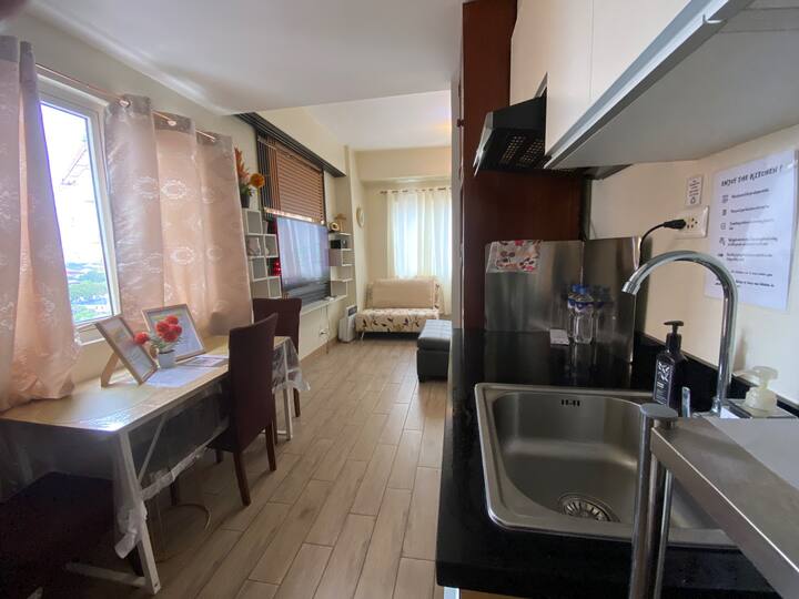 Luxury Studio- Mahzuz5a In One Regis Bacolod. - Bacolod