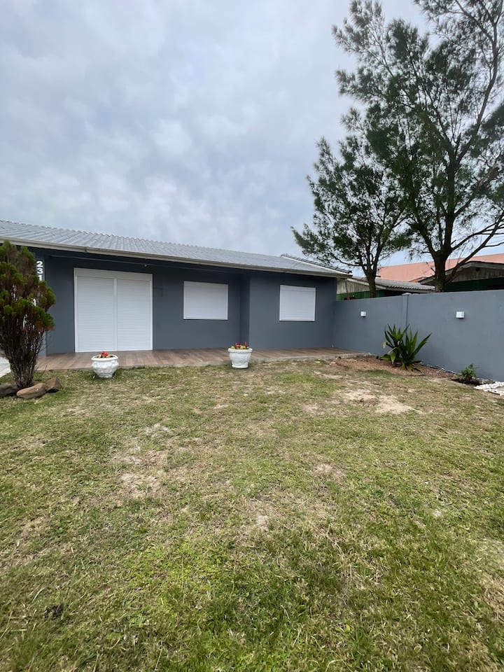 100m Da Praia | Casa Com 3 Quartos + Wi-fi +Tv 55’ - Tramandaí