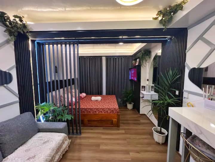 Stylish Megatower Condo - Baguio