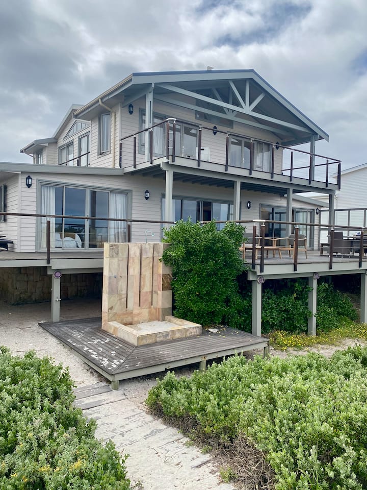 Beachfront Villa Yzerfontein/private Pool - Yzerfontein