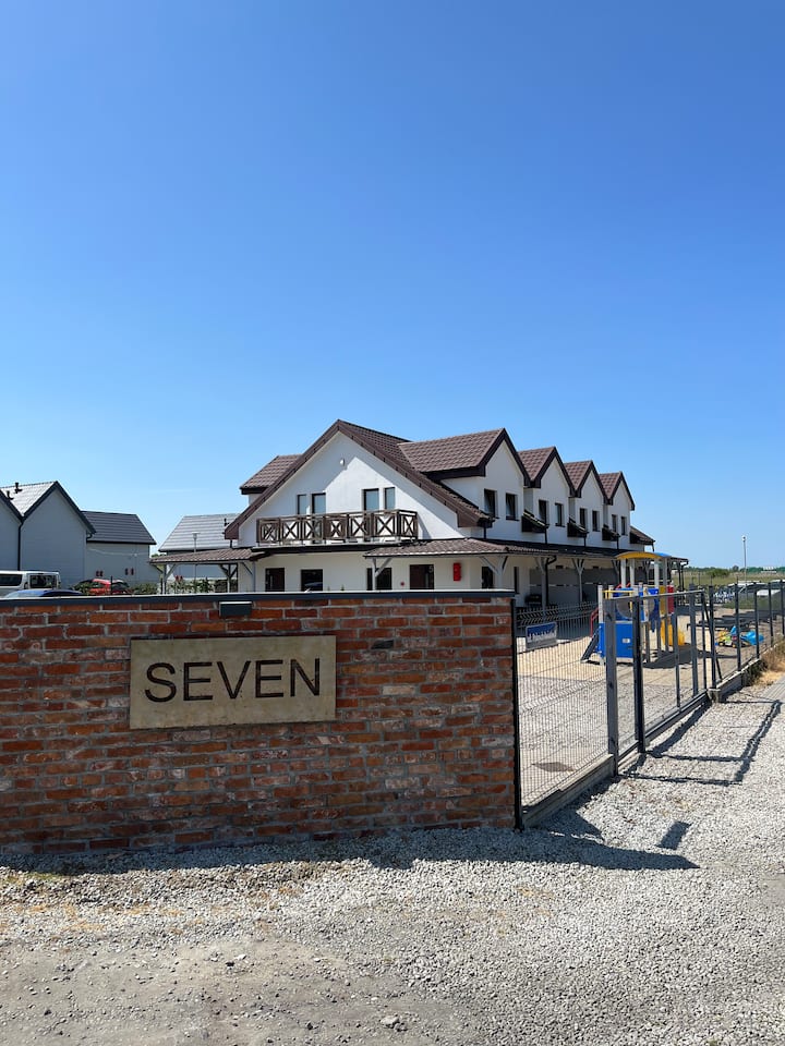Seven Sarbinowo
Domki Apartamentowe - Sarbinowo