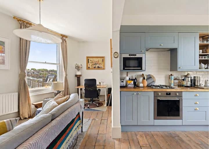 Beautiful Spacious Victorian Maisonette - Islington - London