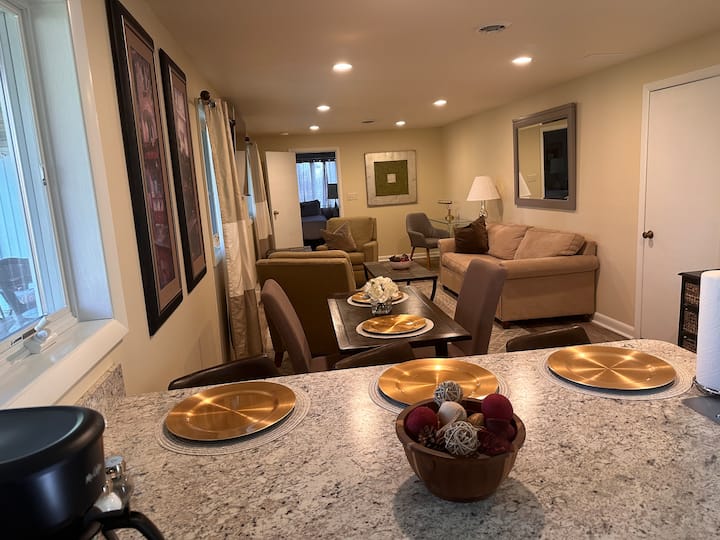 Private Apartment In Peaceful Neighborhood - Penn State University, State College