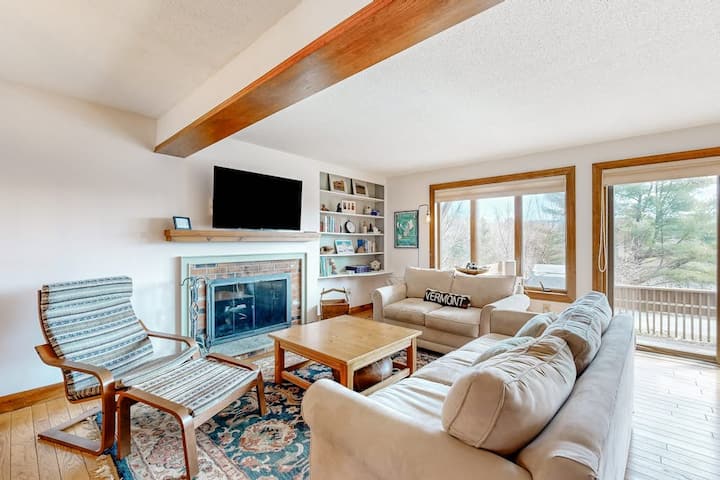 3br Mountain View Home With Fireplace, Deck & W/d - Woodstock, VT