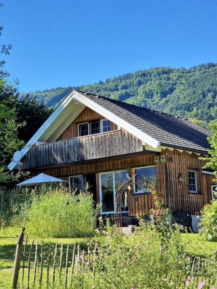 Countryhouse Lake Attersee: Traumhaft Schöne Lage - Wolfgangsee Lake