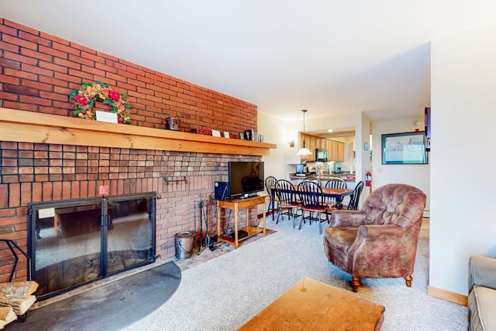 2br Ski In/out Mountainview | Balcony | Pool - Killington, VT