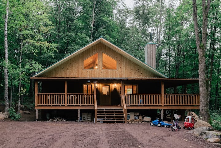 Chalet 16, Spa, Sauna, Billard, Pacman, Feux - Laurentides