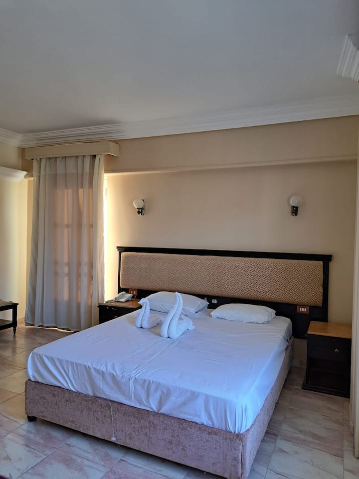 فندق دافنشي - Hurghada