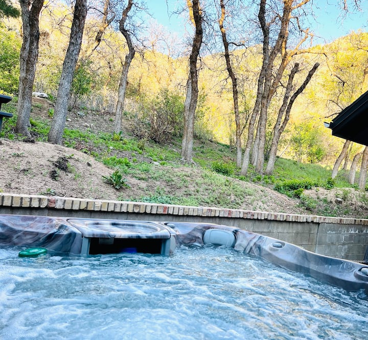 Private Ski Retreat W/ Hot Tub | 15 Min Snowbird - Sandy, UT
