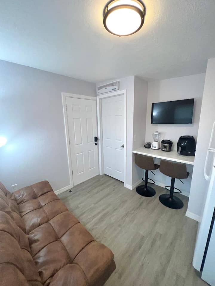 Beautiful Guest House, Separate Entrance. - Kissimmee