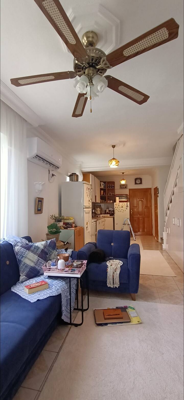 Denize Yakın Site Içi Villa - Akçay