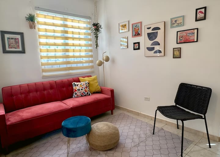Cozy & Private With Working Space In Barceloneta - Barceloneta