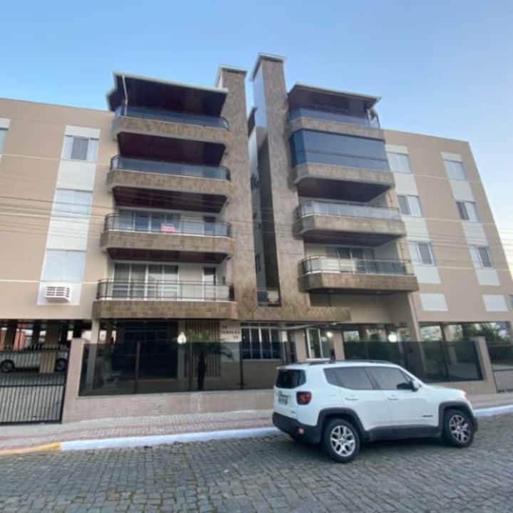 Apartamento Em Itapema à 150mts Do Mar - Itapema