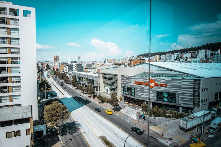 Excelente Ubicación Gallery Plza - Quito