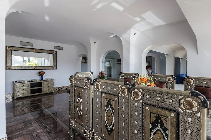Pleasant Stay! Beachfront, 2 Pools, Free Parking! - Albufeira