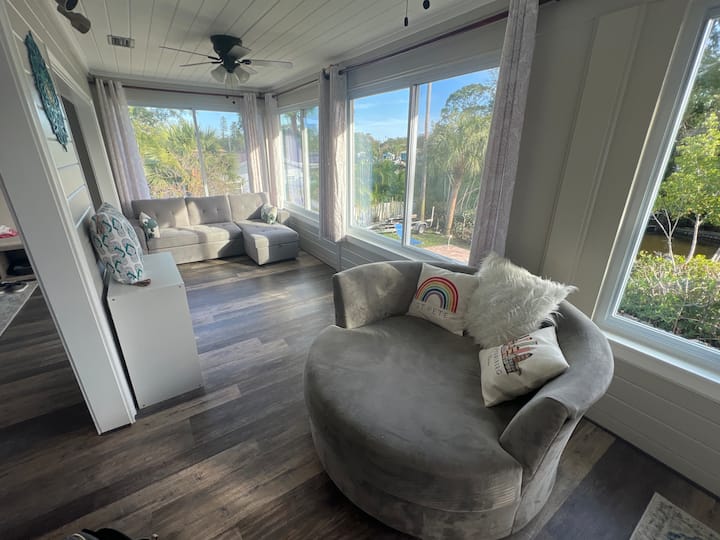 Water Front Property - St. Petersburg, FL