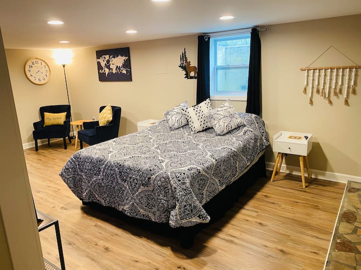Hideaway In Bristol Near Bristol Motor Speedway - Bristol, TN