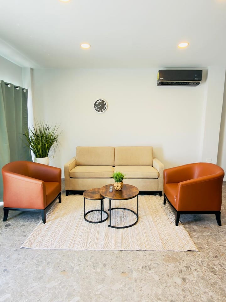 Bushiri Long Life 2bd|1ba Apt-sleeps 4-14 - Aruba