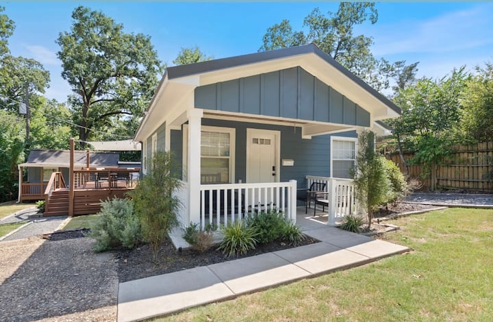 ꕤ Hillcrest Hideaway ꕤ - Little Rock, AR