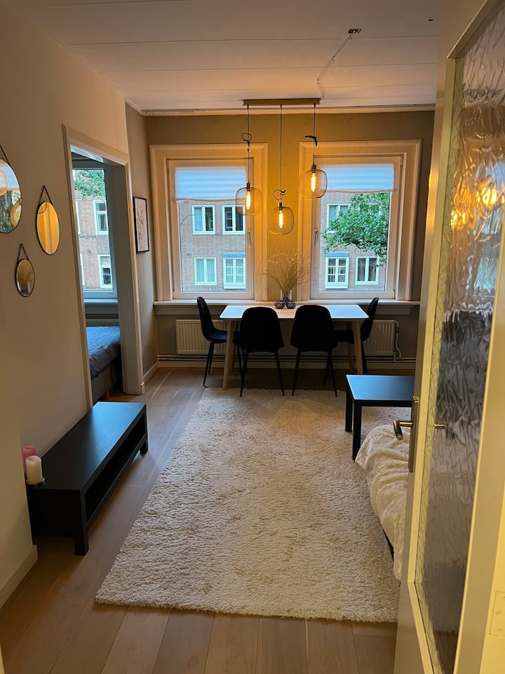Spacious & Cozy Two-bedroom - Amstelveen
