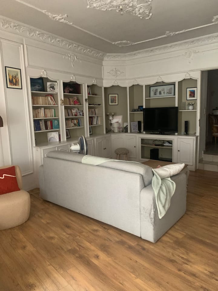 Superbe Appartement à Louer ! 
Idéal Et Spacieux - Orange