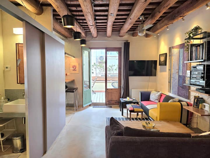 Monthly Rent, Ramblas Beautiful Loft With Terrace - Badalona