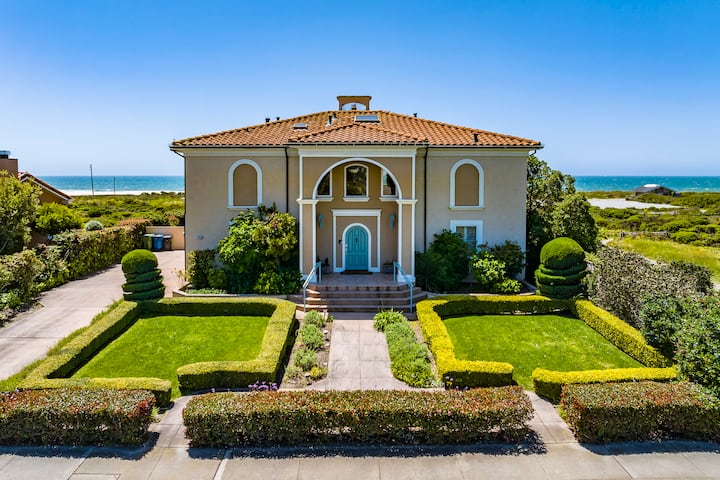 Ocean Front Luxury Home - Half Moon Bay, CA