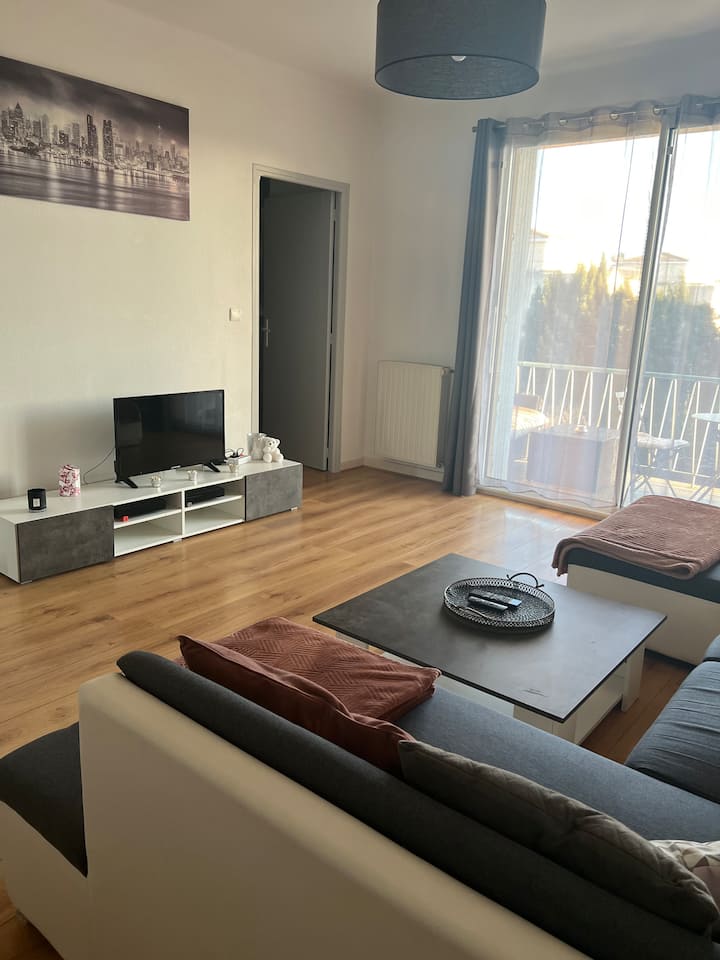 Appartement 2 Chambre Proche Grand Buffet - Narbona