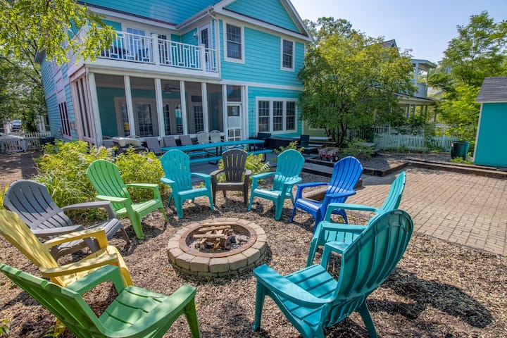 Huge Open Concept In Beachwalk W/ Golf Cart - Michigan City, IN