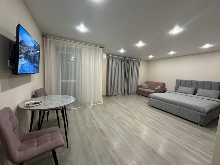 7 микрорайон 52 дом (1 комнатная) - Kazakhstan