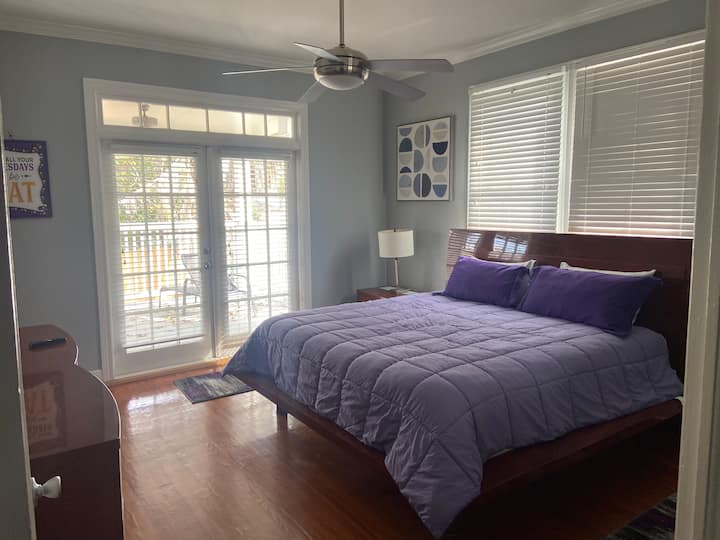 Nola Hideaway - New Orleans, LA