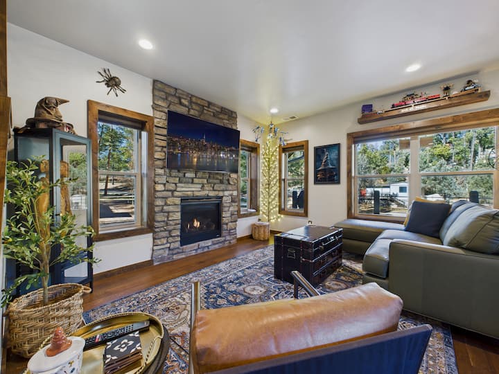 Owl’s Nest Chalet - 15 Min Walk To Midtown - Ruidoso, NM