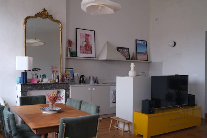 Appartement Quartier Gambetta Avec Terrasse - ボルドー