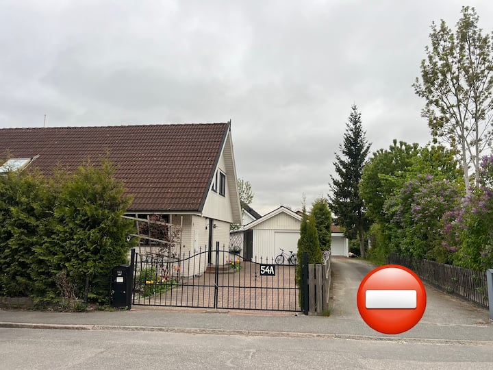 Guest House In A Quite Neighborhood - Estocolmo
