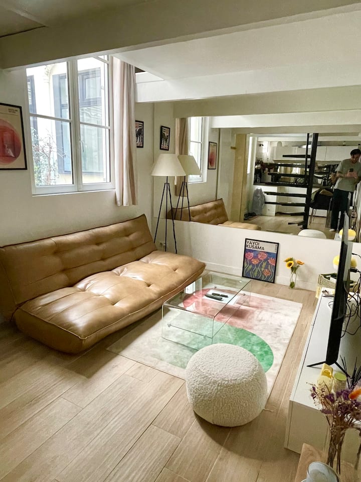 Petit Duplex Au Cœur De Paris 2p - フランス パリ