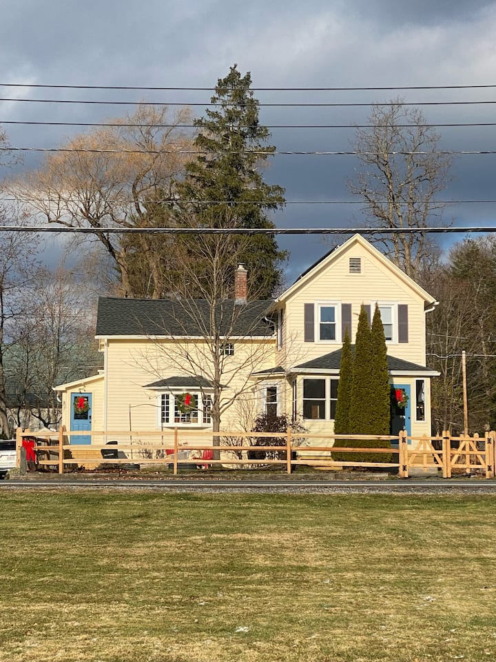 Berkshire Retreat - Lee, MA