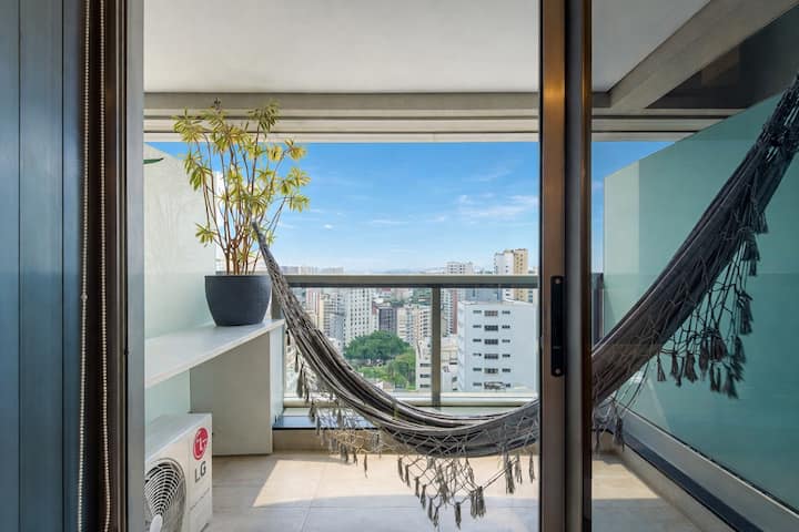 Studio Com Vista Panorâmica Incrível No 22º Andar - São Paulo