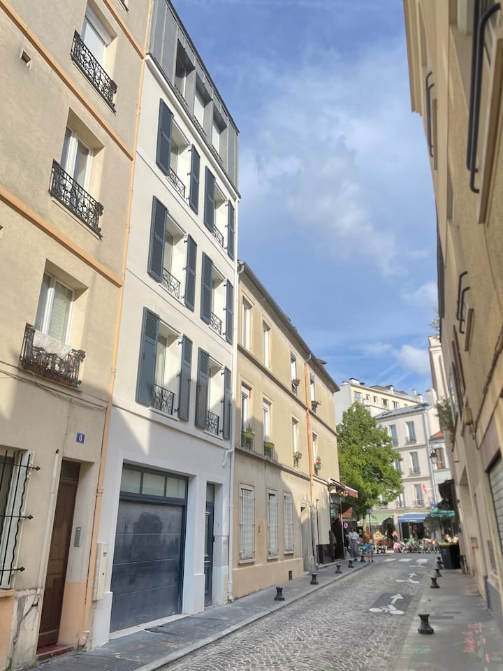 Lovely Townhouse With Garage - Paris