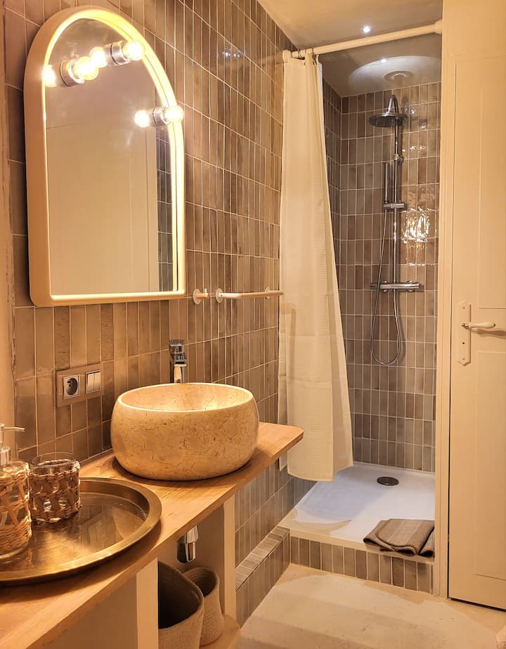 ÉLégant T2 Dans Un Quartier Prisé De L'ecusson - Montpellier