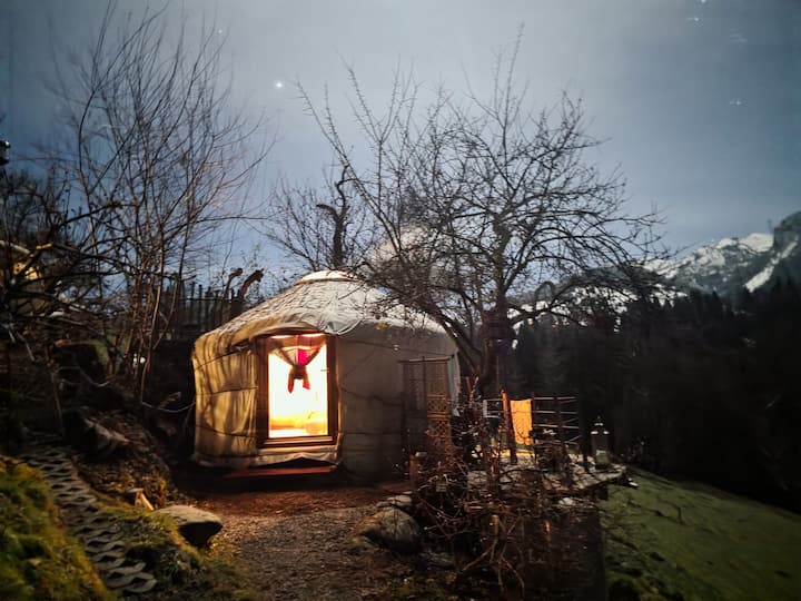 Kuschelig Warme Jurte Mit Grossartiger Aussicht - Merligen