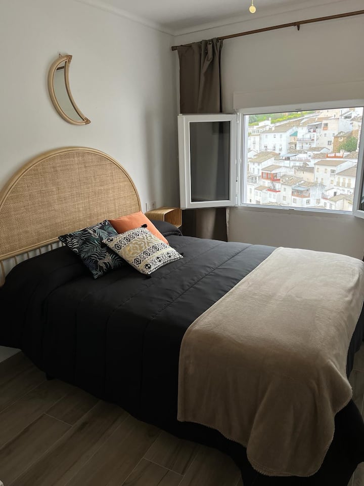 Alojamiento El Patio Y El Lizon - Setenil de las Bodegas