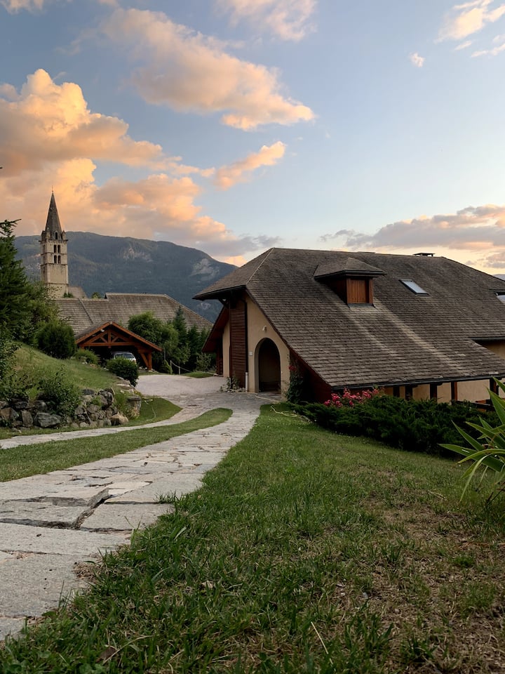 Chalet Familial Vue Lac, Sauna, Ski & Bien-être - Lac de Serre-Ponçon