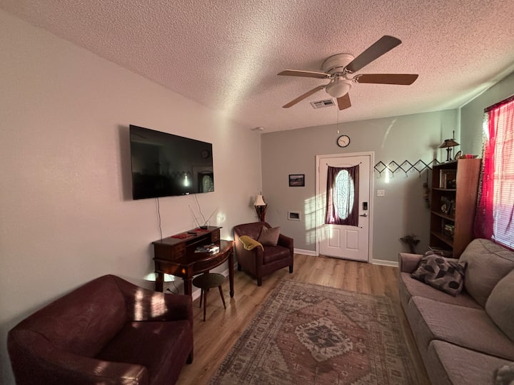 Musicians Village Flat - Chalmette, LA