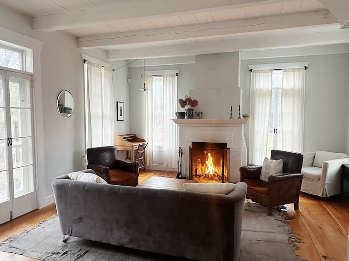 Cottage In Germantown With Fire Place - Catskill, NY