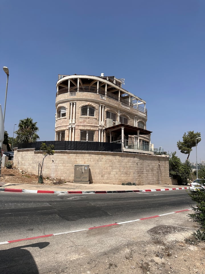 בית וגן וילה  Bayit Vegan Villa In Jerusalem - Jerusalem