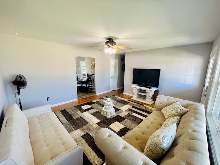 Modern Family Home - O'Fallon, MO
