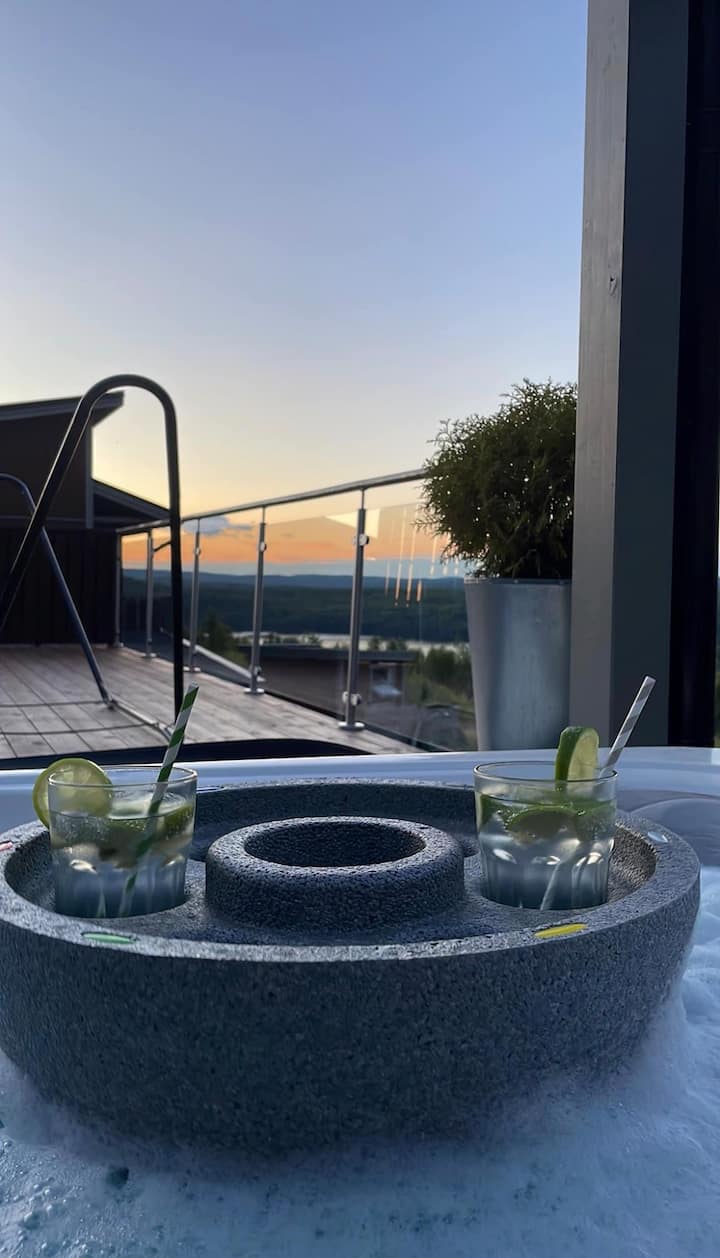 Exclusive Hytte Med Infrarød Badstue Og Jacuzzi - Sunne