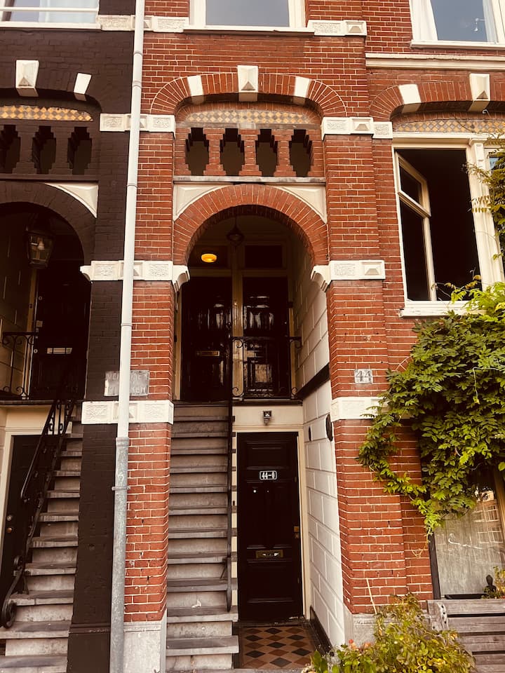 Appartement In Oud-west - 