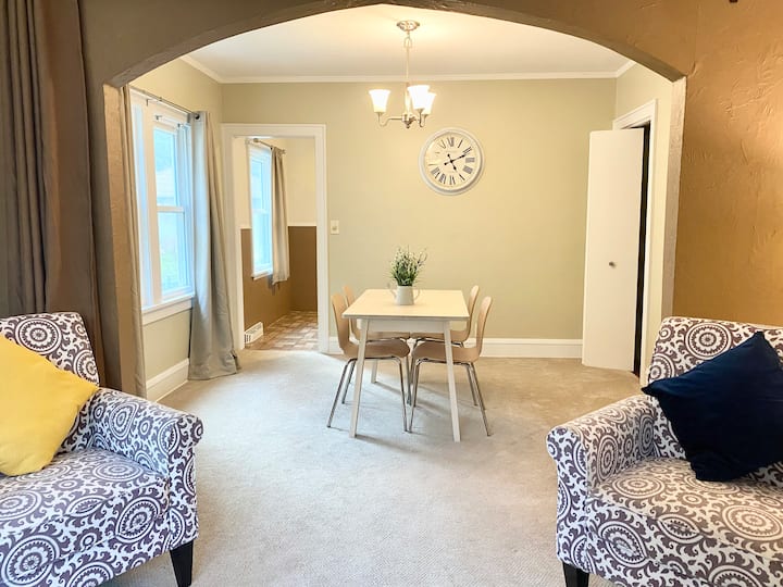 Convenient Cozy Haven - Minneapolis
